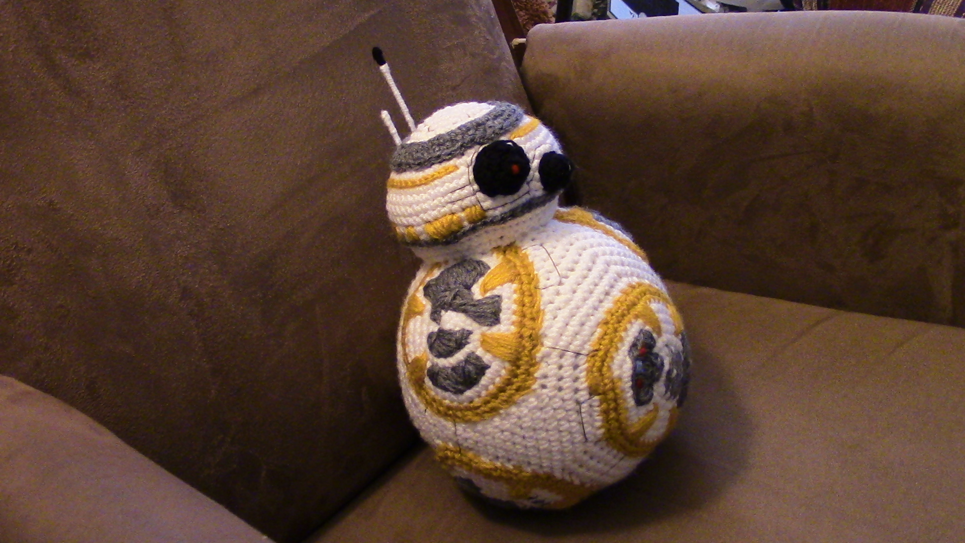 Make Your Own BB8 (With video tutorial!)